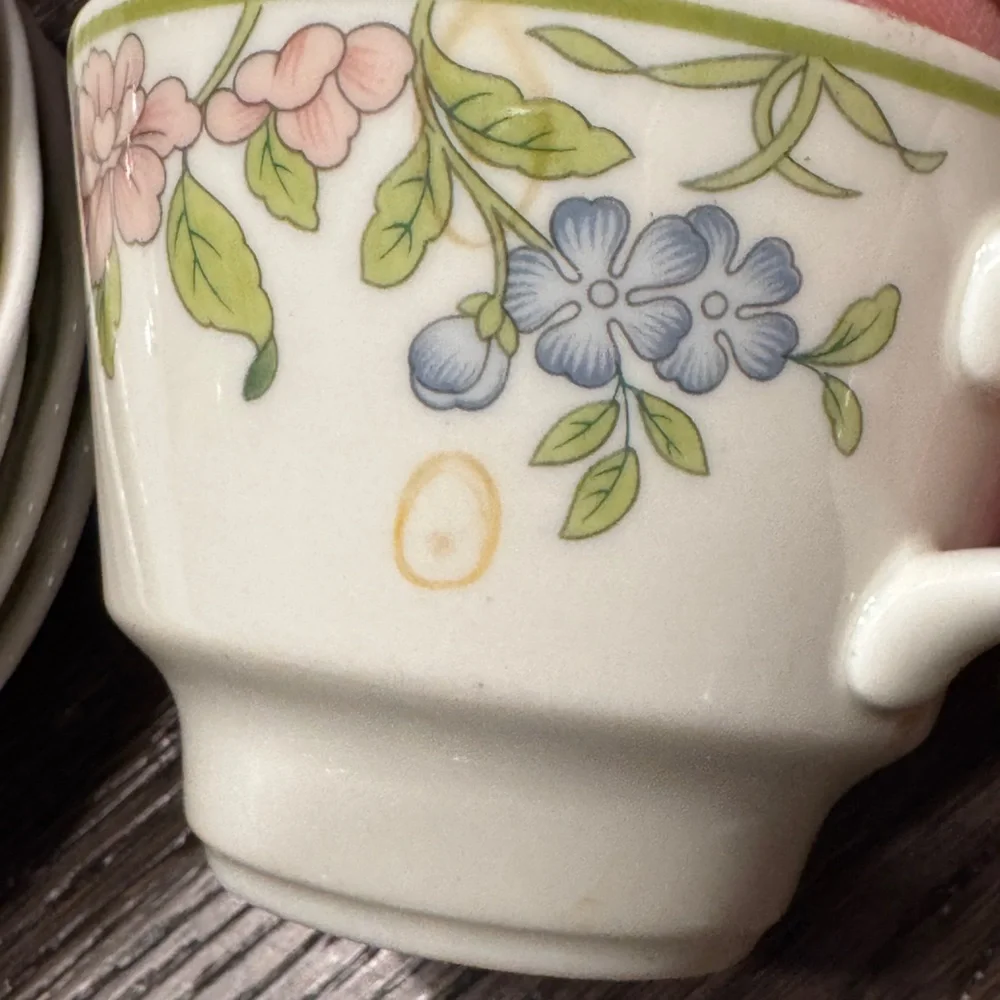 Dining | Royal Doulton Sudbury Pattern Vintage Teacup And Saucer Set Of ...